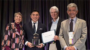 A/Prof Marcus Ang receives Artemis Award at the American Academy of ...